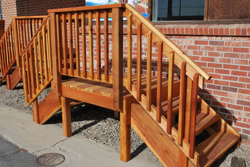 Mobile Home Steps: DIY Guide on Building Stairs for Your Home